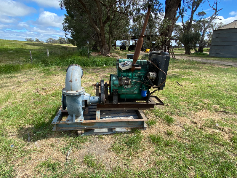Lot 87 - 8'' Veldonas Pump & Motor | AuctionsPlus