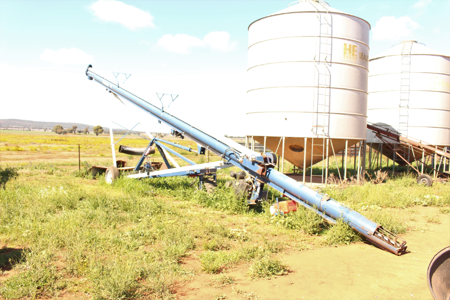 LOT 30 - Grainline Auger | AuctionsPlus