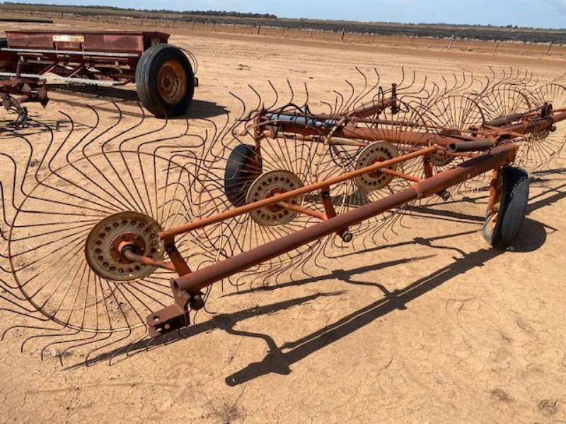 37 - Hay Rake | AuctionsPlus
