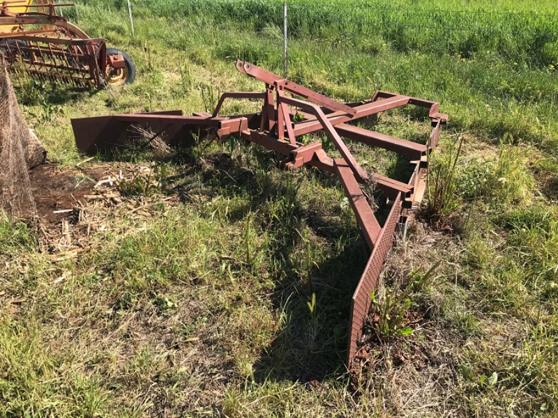 Lot 53 - Trench Filler | AuctionsPlus