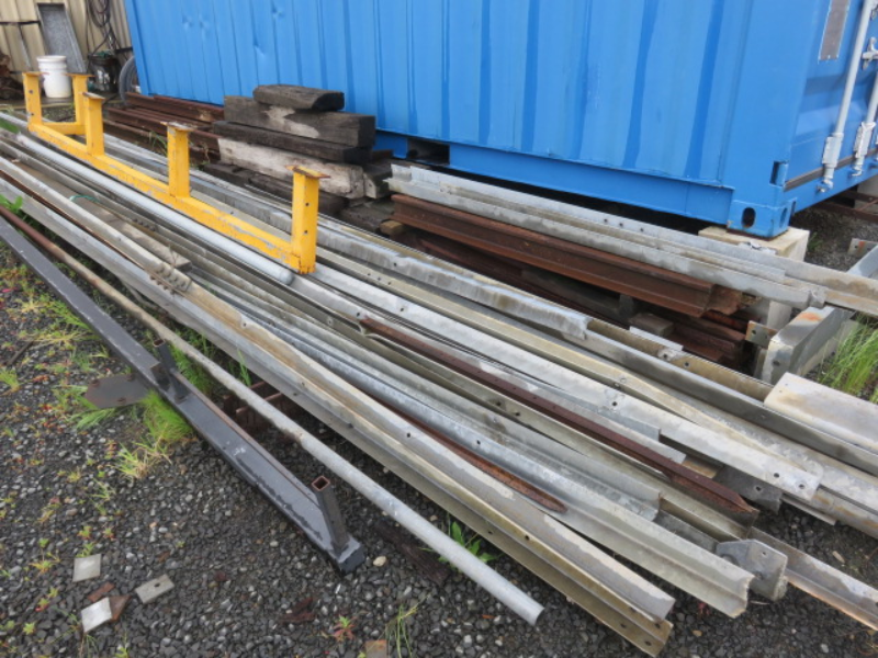 Lot 99 - Large qty 75mm x 75mm galv angle iron and 20 x 6ft railway ...