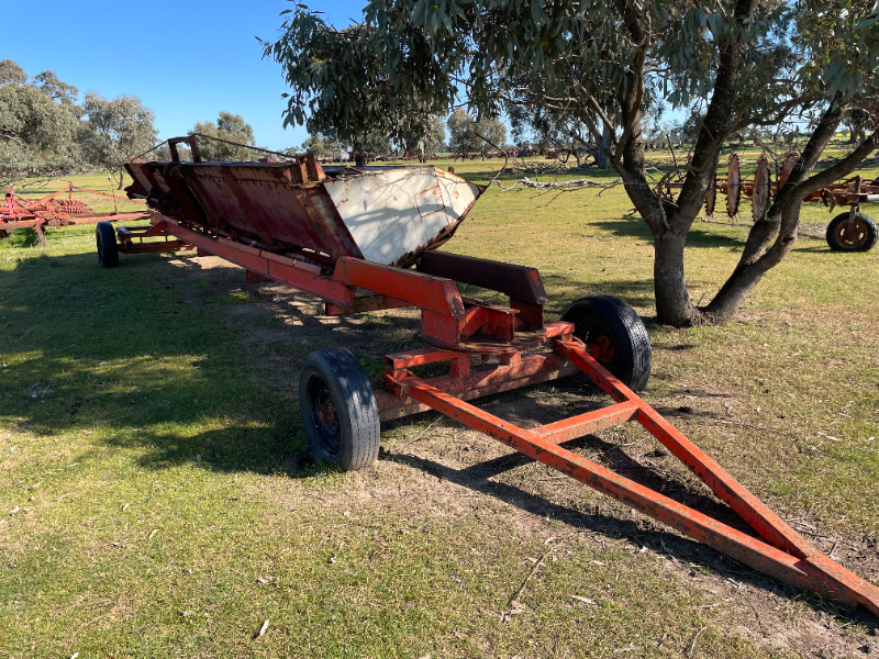 Lot 143 - International Header Front | AuctionsPlus