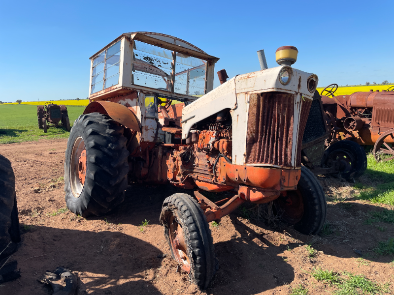 Lot 257 - Case 830 Tractor | AuctionsPlus