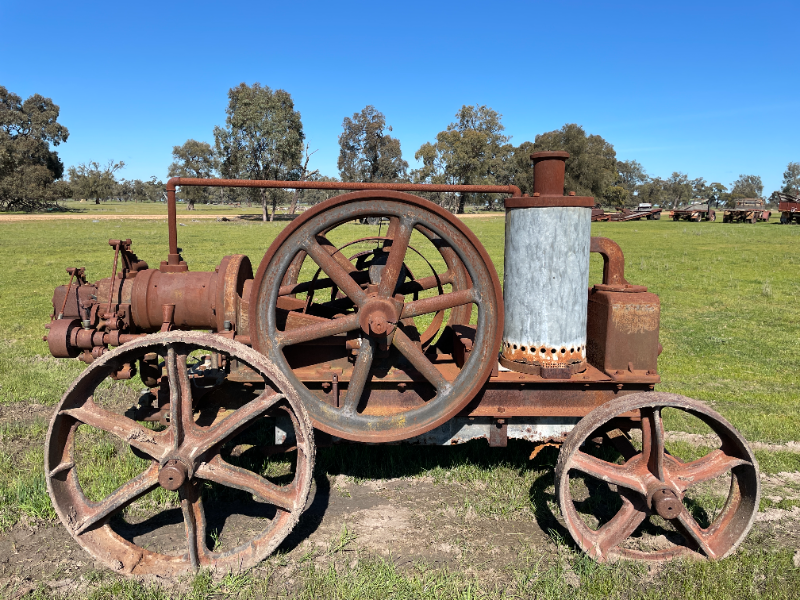 Lot 346 - Austral Oil Engine Hot Bulb No. 2815 | AuctionsPlus