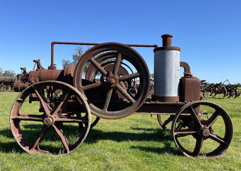 Lot 349 - Austral Oil Engine No 4913. 6hp | AuctionsPlus