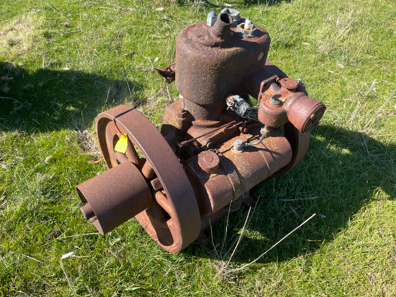 Lot 633 - Lister Junior 3hp Stationary Engine | AuctionsPlus