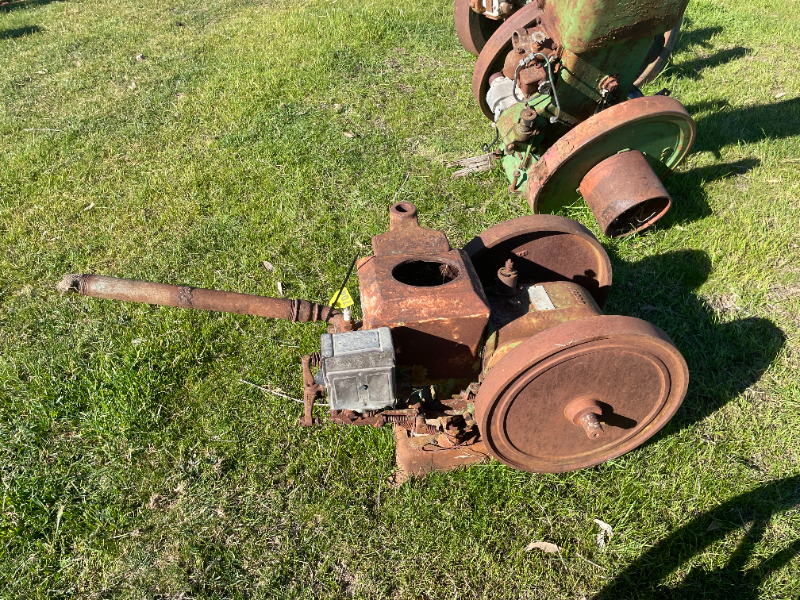 Lot 704 - Cooper 1.5hp Stationary Engine | AuctionsPlus