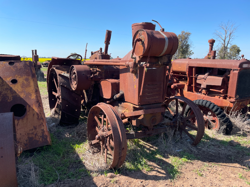 Lot 1060 - Rumley Oil Pull Type X Tractor | AuctionsPlus