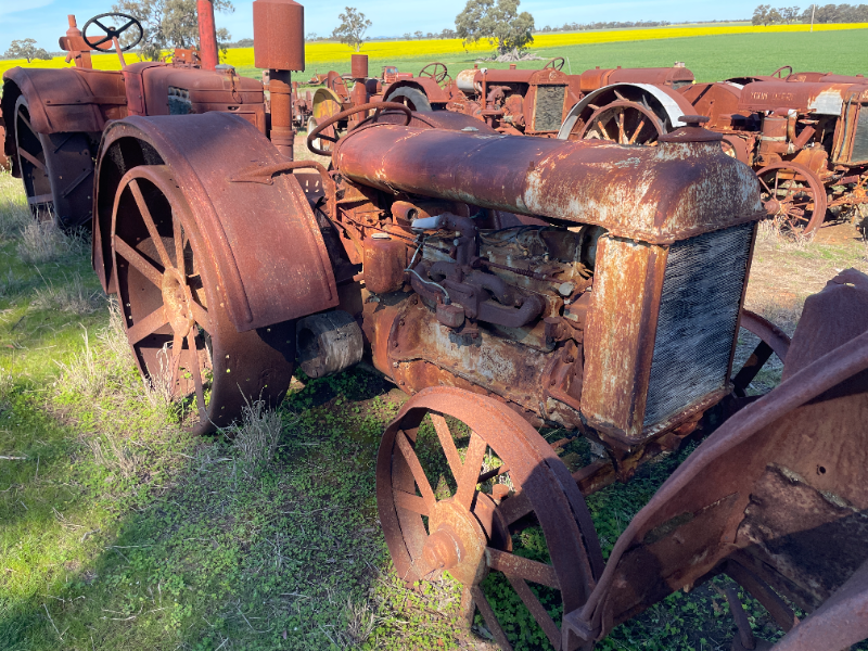 Lot 920 - Fordson F Model Tractor | AuctionsPlus