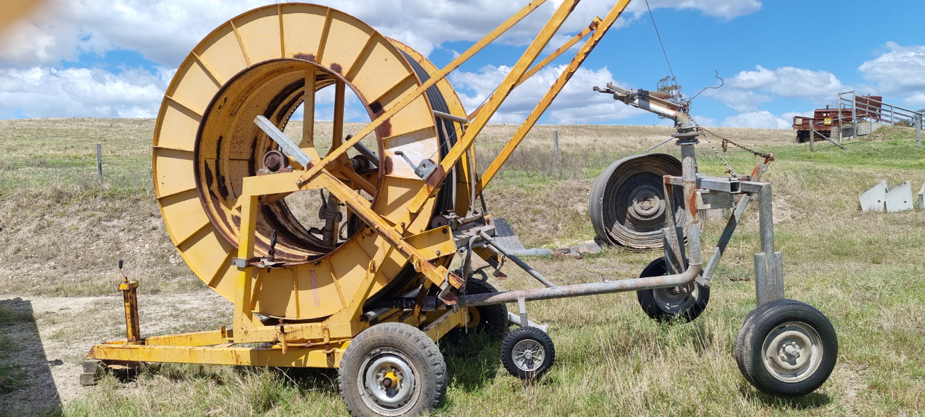 Lot 180 - POPE HARD HOSE IRRIGATOR APPROX. 90MM POLY PIPE | AuctionsPlus