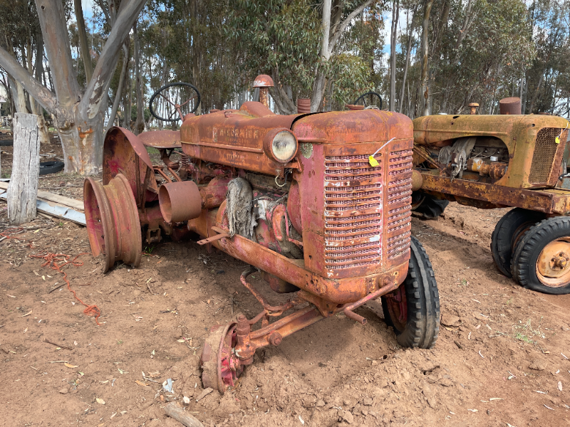 Lot 1116 - McCormick Deering AW6 Tractor | AuctionsPlus