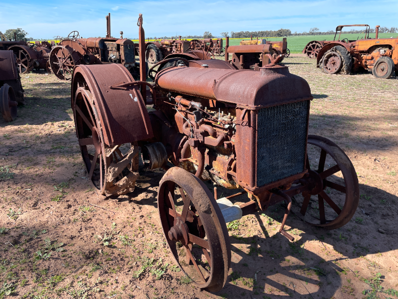 Lot 816 - Fordson F Model Tractor | AuctionsPlus