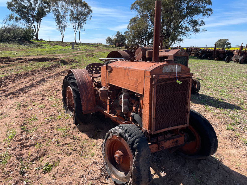 Lot 832 - Howard DH.22 Tractor | AuctionsPlus