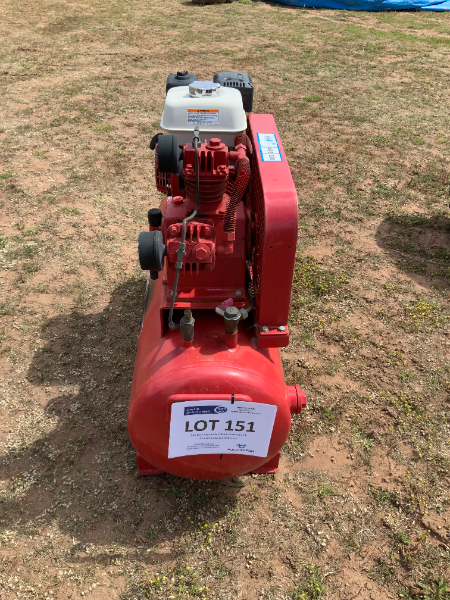Lot 151 - Toolex air compresser 120 LT t20P Honda | AuctionsPlus