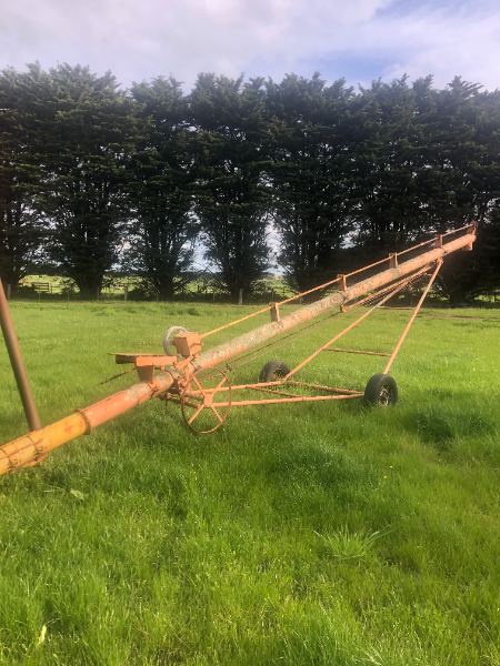 Lot 44 - Auger | AuctionsPlus