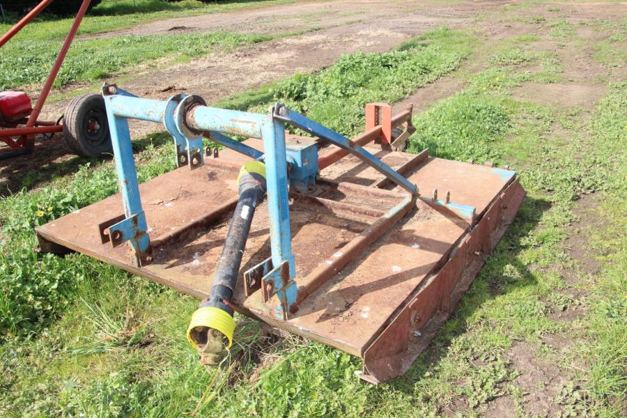 Lot 90 - Berends 7ft Slasher | AuctionsPlus