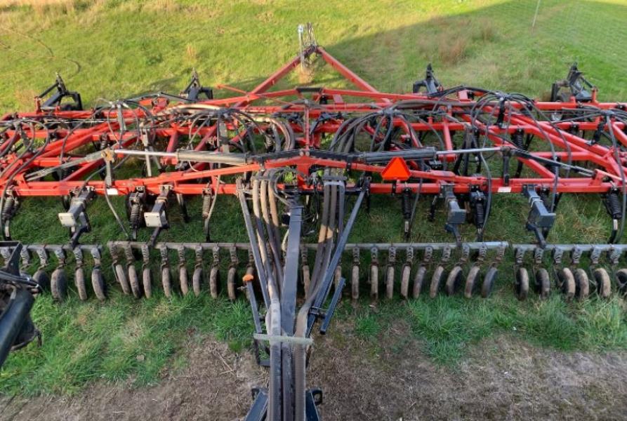 Lot 29 - Case IH PTX600 40ft Airseeder 2007 | AuctionsPlus