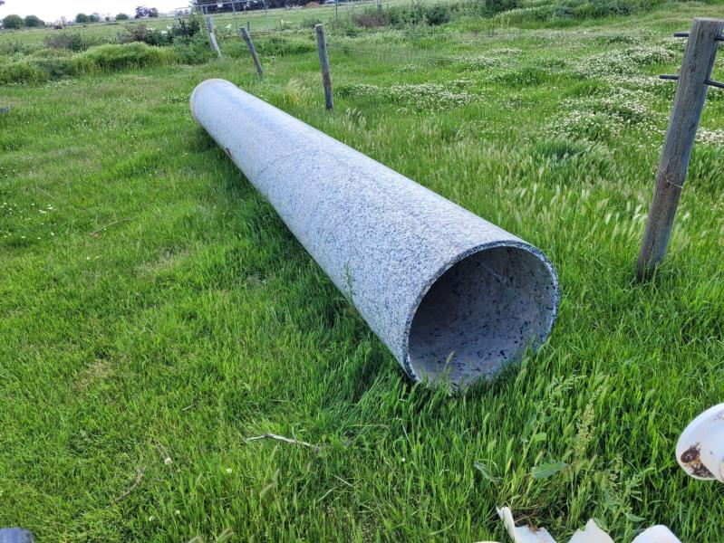 Lot 360 - Recycled Poly Pipe, 6m x 600mm | AuctionsPlus