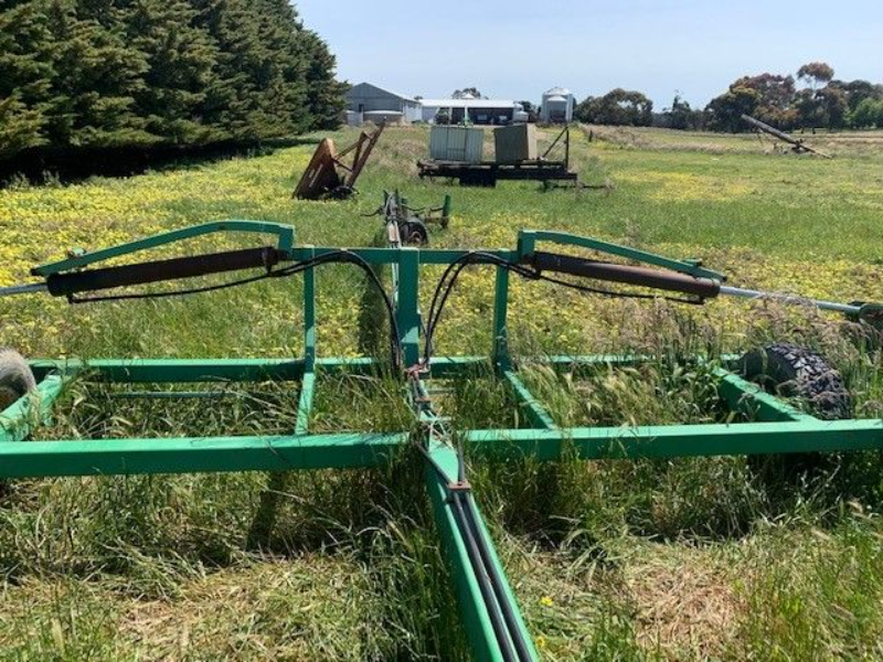 Lot 161 - Smale Prickle Chain | AuctionsPlus