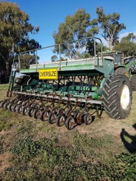 Lot 14 - JOHN SHEARER 27 ROW COMBINE WITH PRESS WHEELS | AuctionsPlus