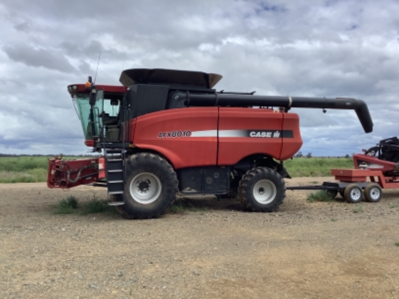 Lot 1 - Case IH Header AFX 8010 | AuctionsPlus
