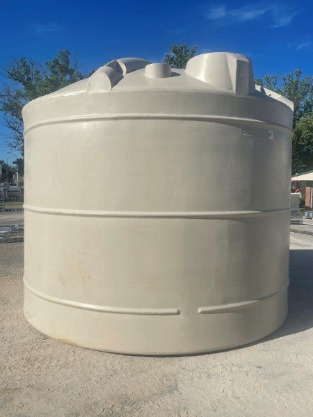 Lot 33 - MERINO 25000L RAIN WATER TANK | AuctionsPlus