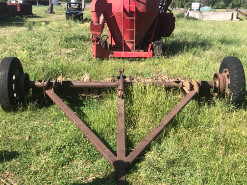 Lot 97 - Clod Breaker | AuctionsPlus