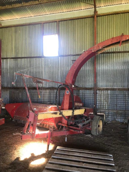 Lot 121 - NEW HOLLAND Crop Chopper Flail Harvester 1900mm Wide Chop ...