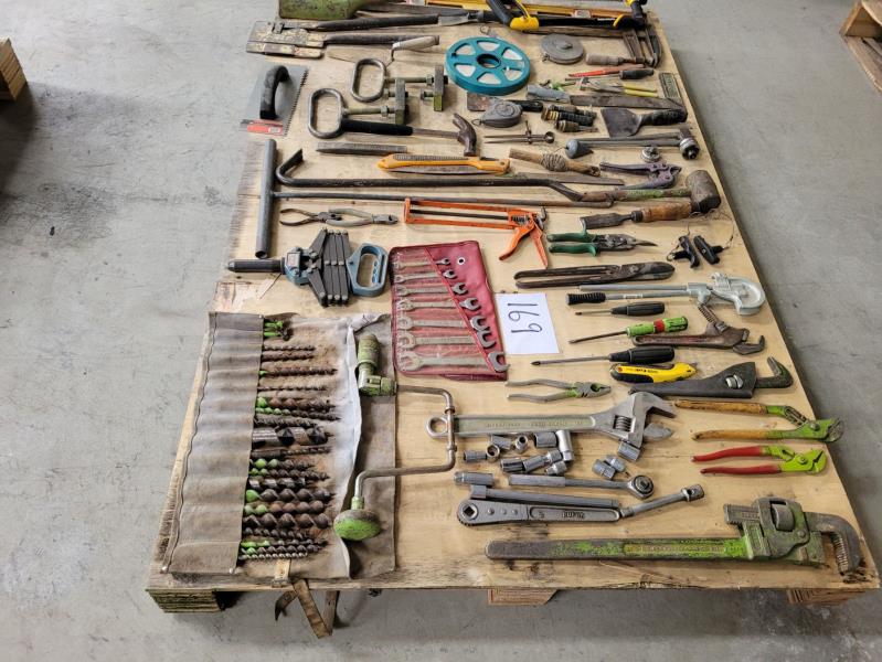 Lot 169 - Assorted Workshop Tools | AuctionsPlus