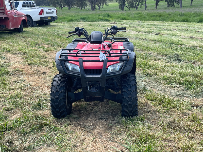Lot 10 - Honda TRX 4 X 4 Wheel Bike | AuctionsPlus