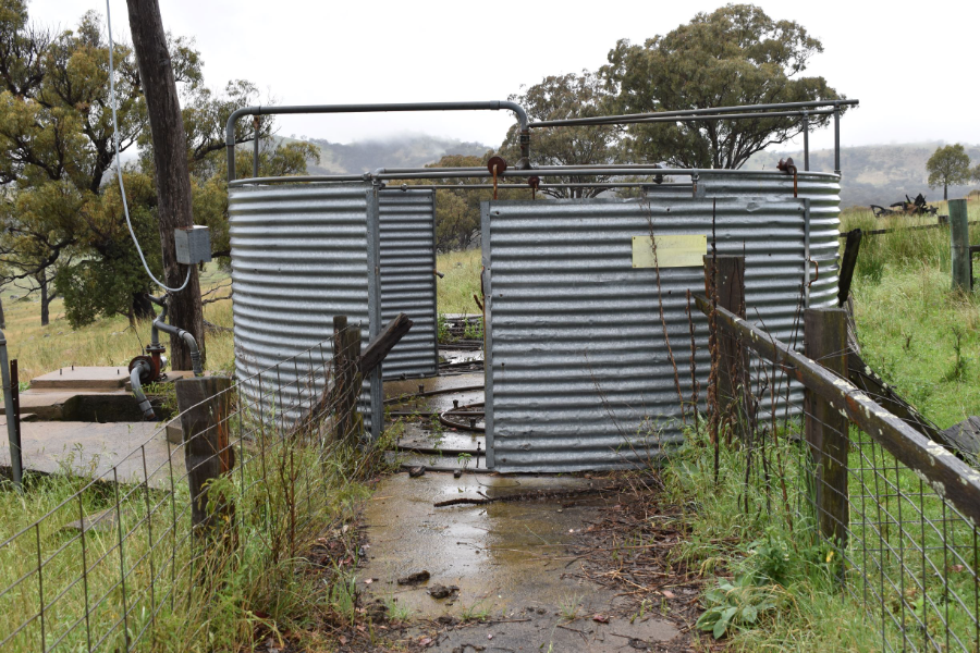 Lot 161 - COOPERS SHOWER SHEEP DIP | AuctionsPlus