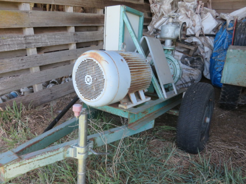 Lot 15 - Trailing Electric Pump Set 37 KW & Southern Cross Pump 80-50 ...