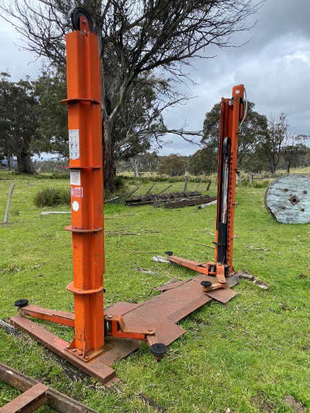 Lot 94 - Repco 3PH Car Hoist Parts | AuctionsPlus