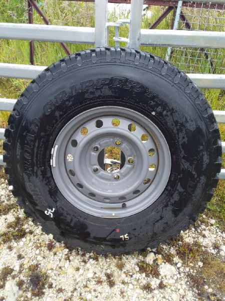 Lot 131 - Landcruiser Wheels x 4 5 stud | AuctionsPlus