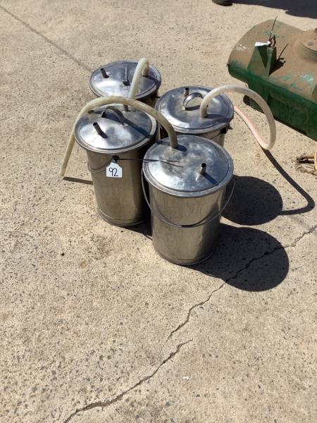 Lot 92 - Milk test buckets | AuctionsPlus