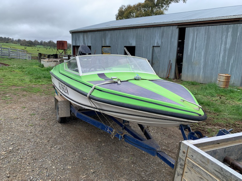 Lot 111 - Swift Craft speedboat | AuctionsPlus