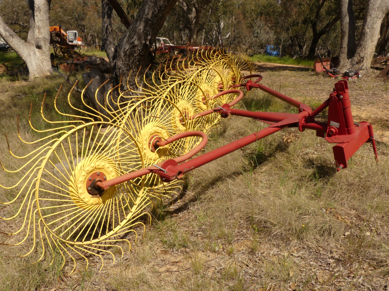 Lot 42 - 2015 Sitrex Hay Rake | AuctionsPlus