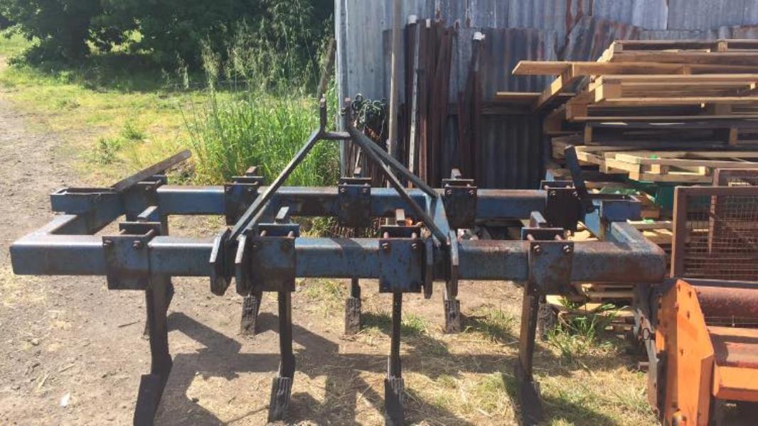 Lot 76 - Deep Rippers | AuctionsPlus