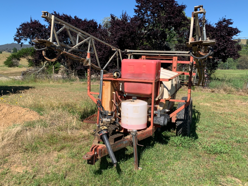 11 - Croplands boom spray | AuctionsPlus