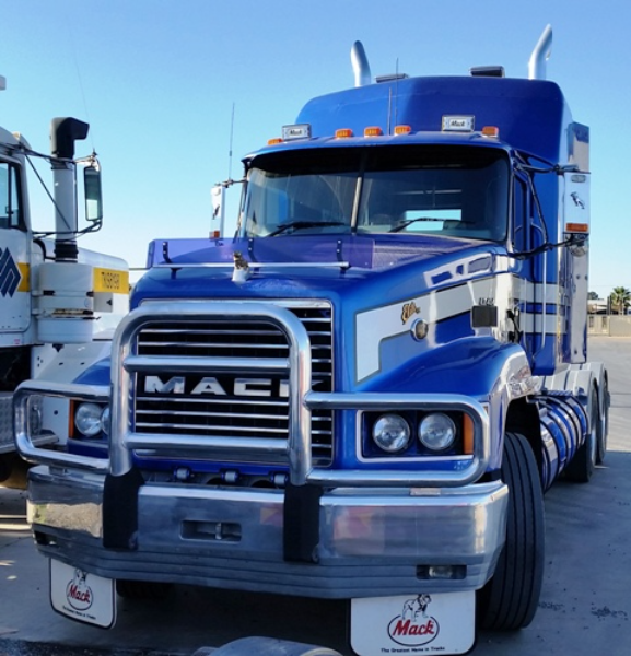 Lot 83 - Mack CLR | AuctionsPlus