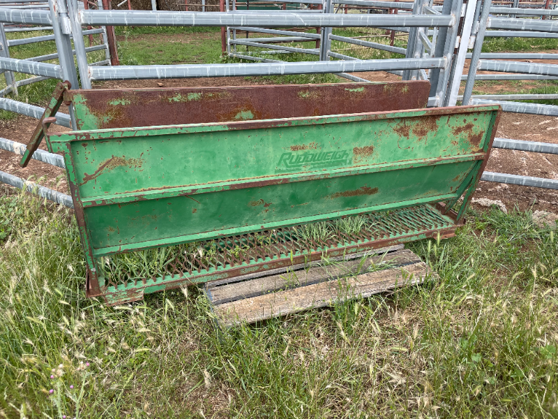 Lot 54 - Ruddweigh Steel Cattle Platform with wings | AuctionsPlus