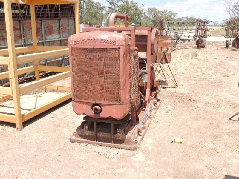Lot 72 - Southern Cross generator | AuctionsPlus