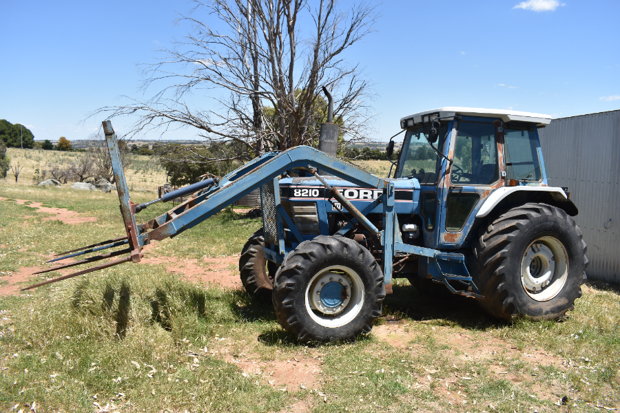 Lot 73 - Ford 8210 tractor | AuctionsPlus