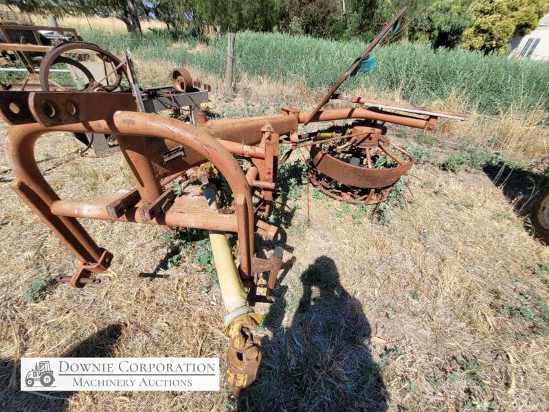 26 - 3Pl PZ Tedder/Hay Rake (working cond.) | AuctionsPlus