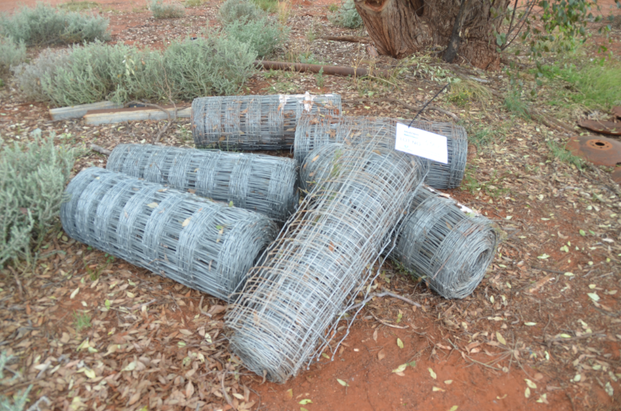 Lot 330 - Hingejoint | AuctionsPlus