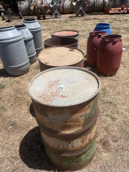 Lot 115 - 44 gal Drums X 4 | AuctionsPlus