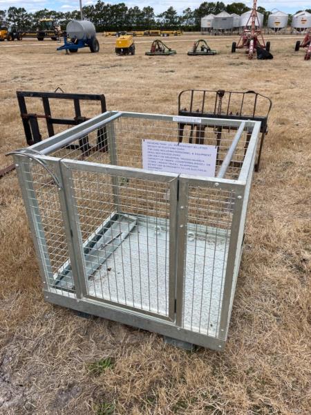 Lot 232 - Working at height cage | AuctionsPlus