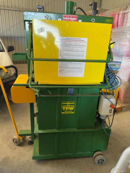 Lot 171 - TPW XPress wool press with bale trolley | AuctionsPlus