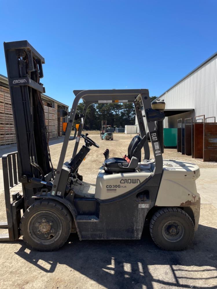 Lot 168 - Crown CD30G plus forklift - diesel | AuctionsPlus