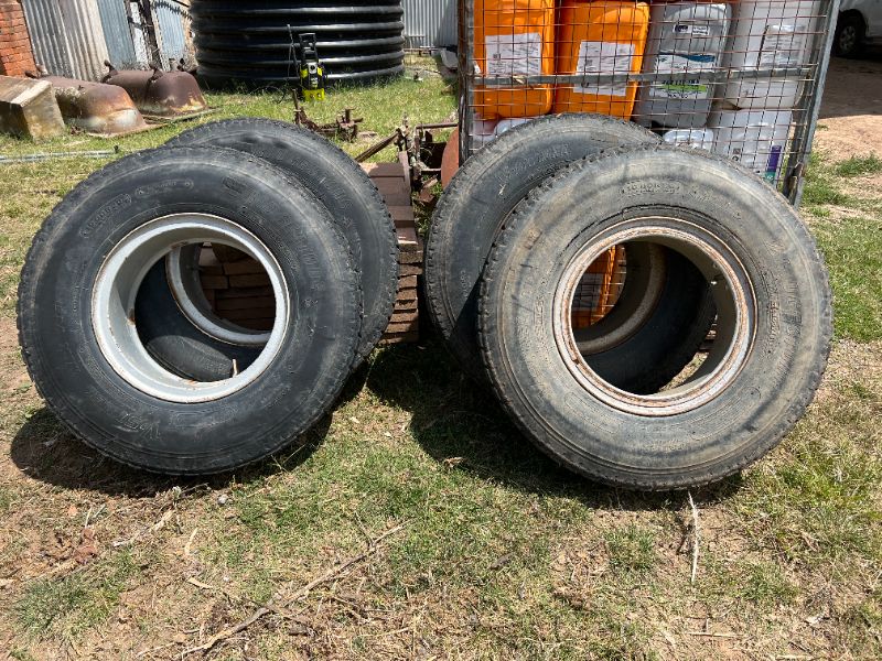 Lot 104 - 10.00 x 20 rims to suit Spider Axle | AuctionsPlus